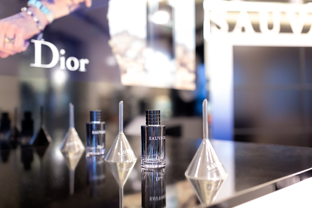 LVMH Dior Sauvage promotion stand Hamburg